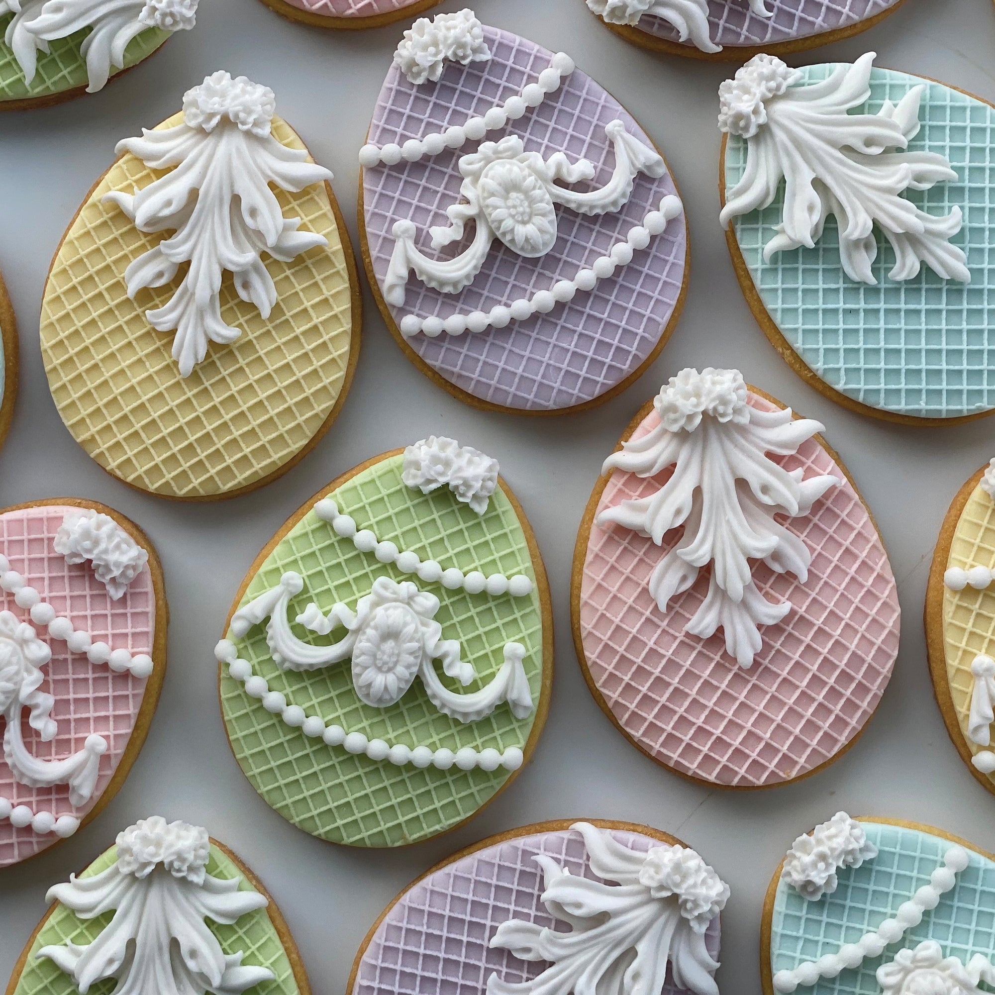 Lorena's Sweets Spring & Easter Cookie Decorating Kits