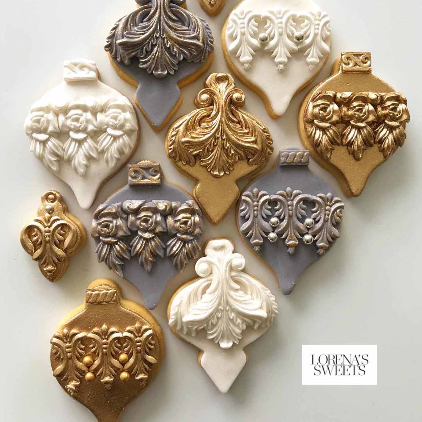Lorena's Sweets Christmas Baubles - Creative Decorating Kits